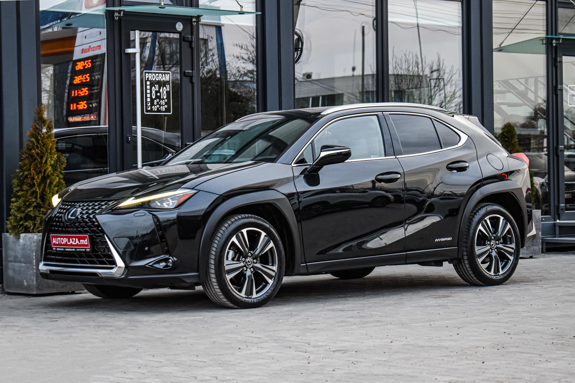 Lexus de vânzare Chișinău, Moldova cu parcurs - Autoplaza: cumpără ...