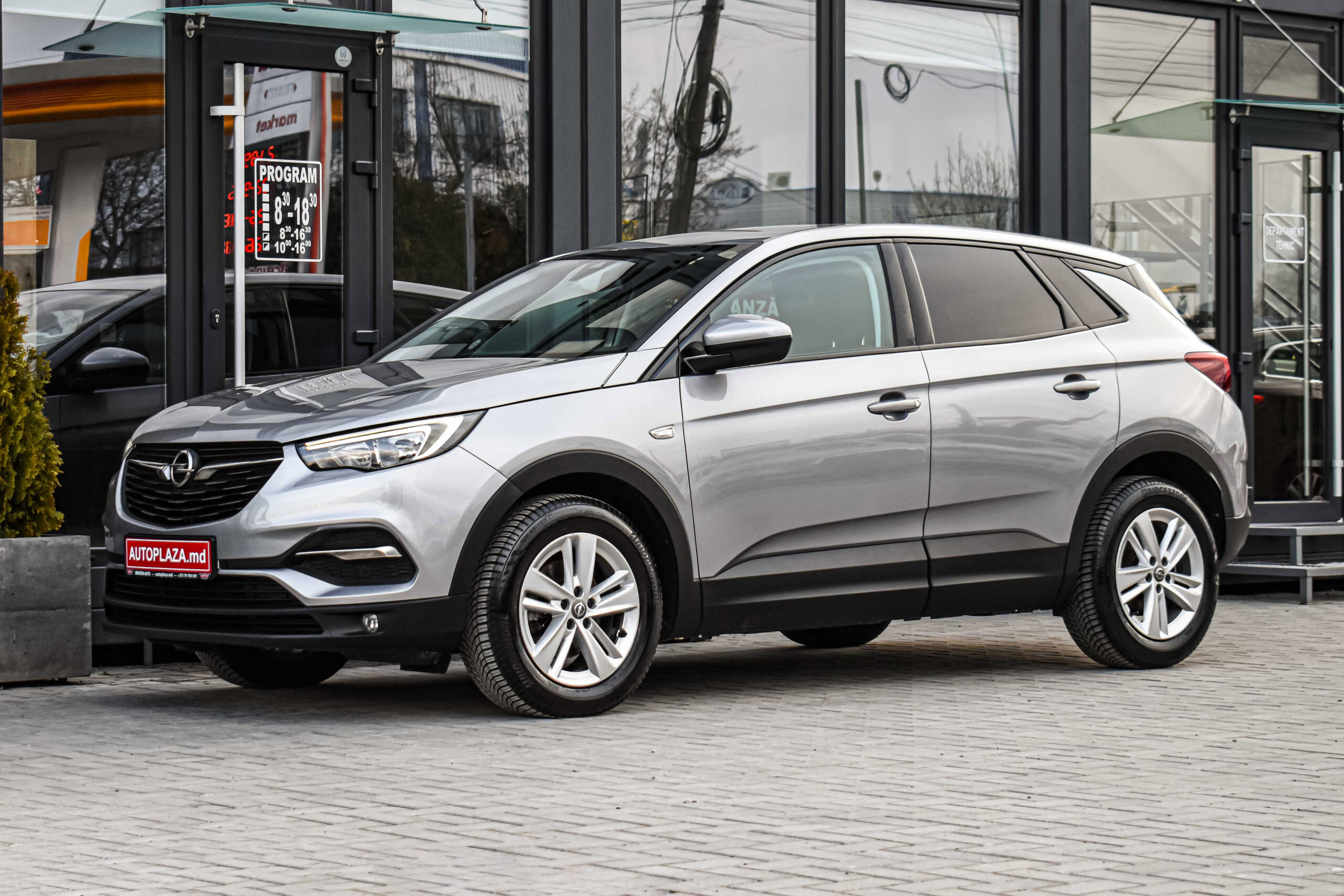 Vânzare auto cu parcurs cu cutie mecanică Chișinău - Autoplaza: cumpără ...